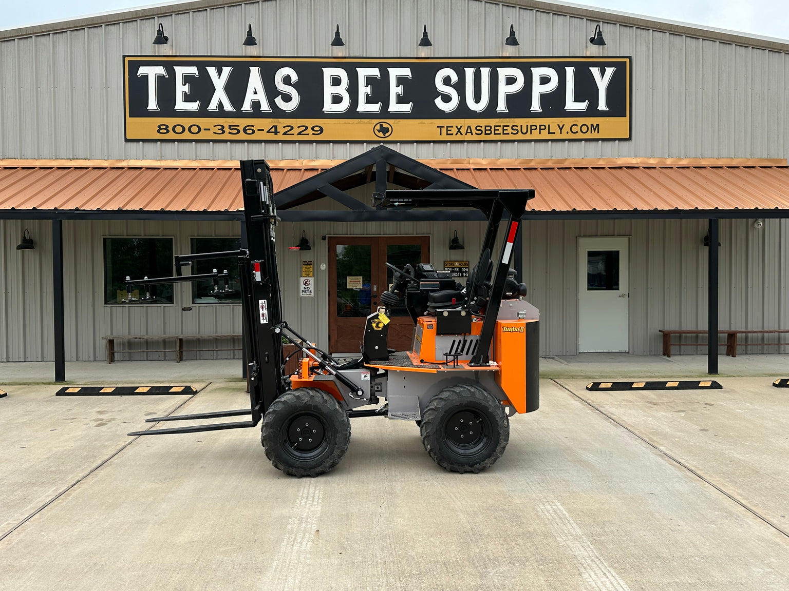 Hummerbee — Commercial Bee Supply