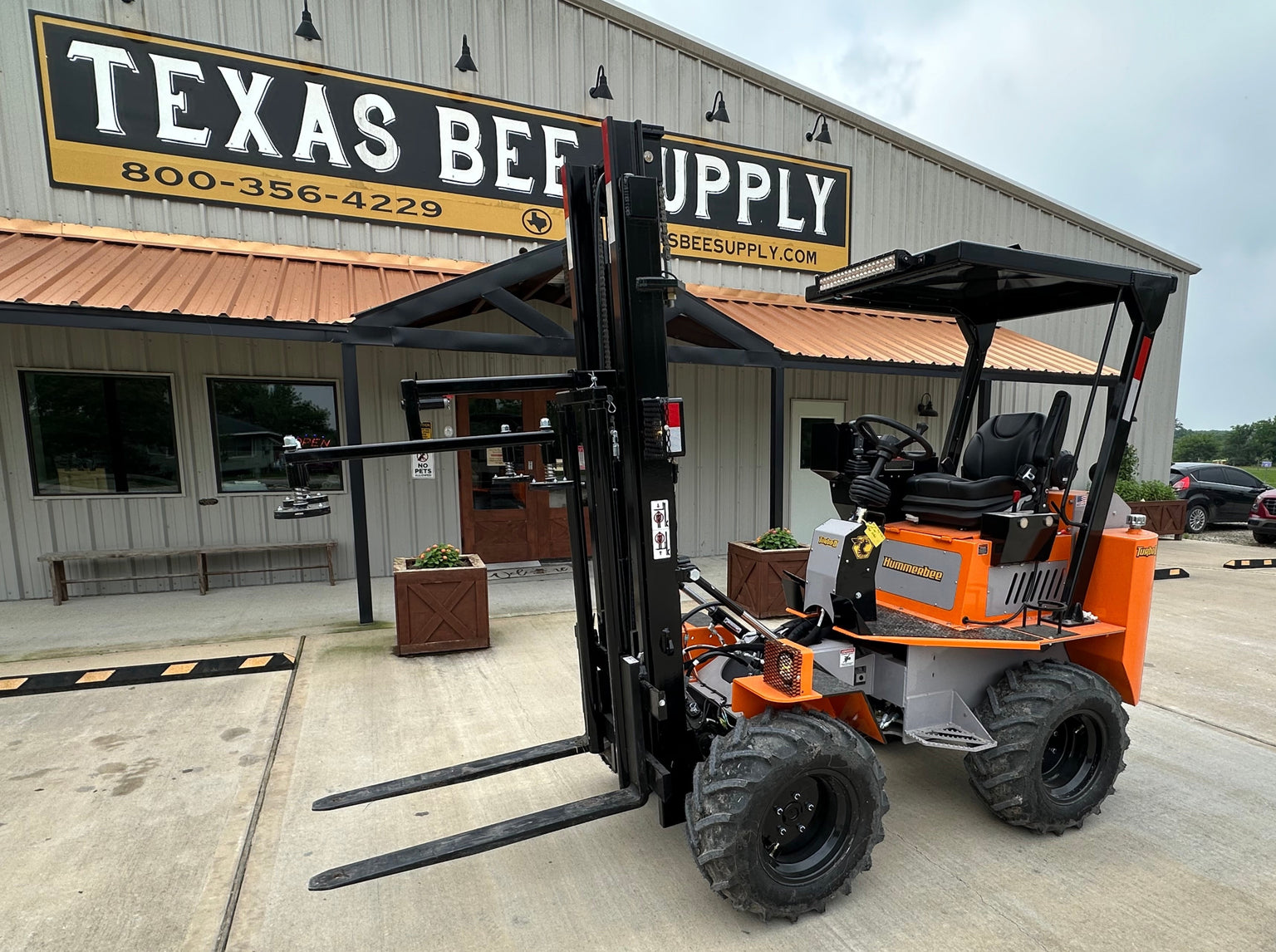 Hummerbee — Commercial Bee Supply